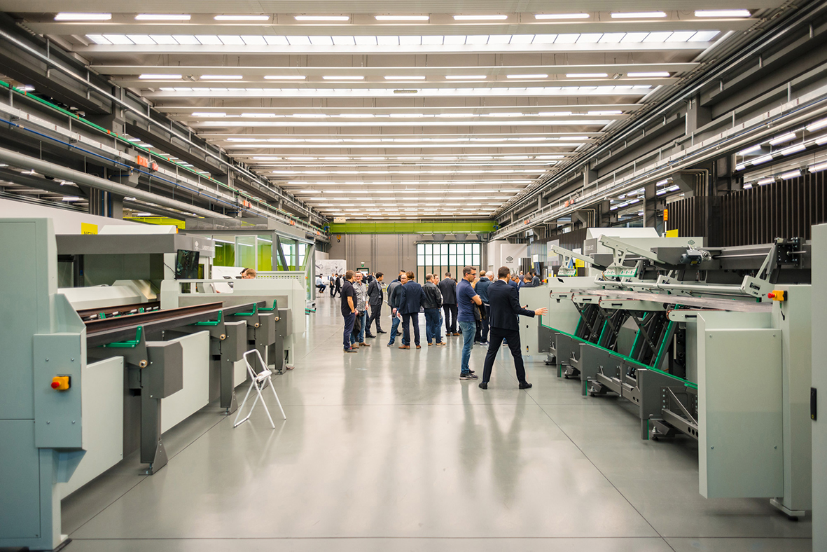 INNOVA - "Vision. Technology. Solution." - Meccanica e Automazione